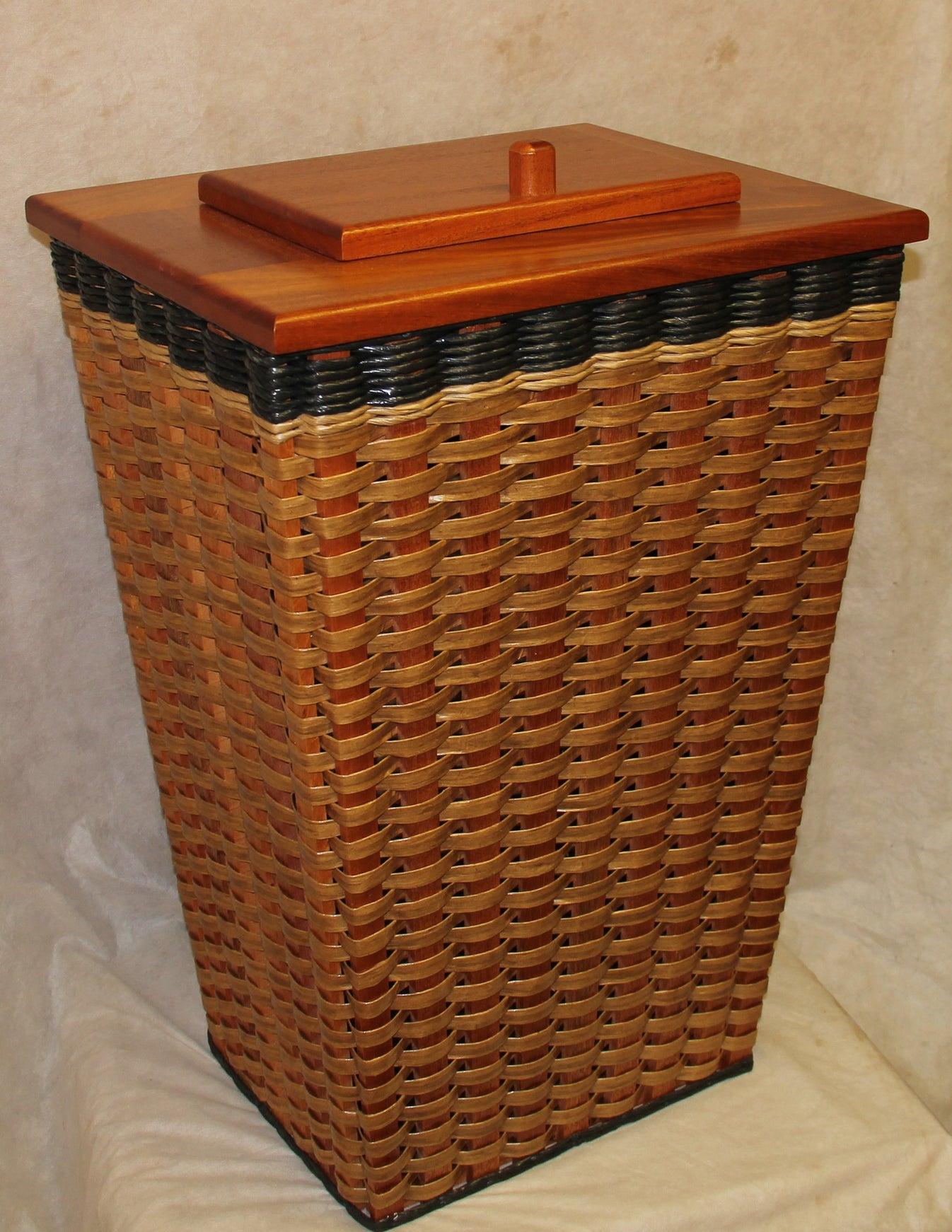 Kitchen Waste Basket – Foxcreek Baskets
